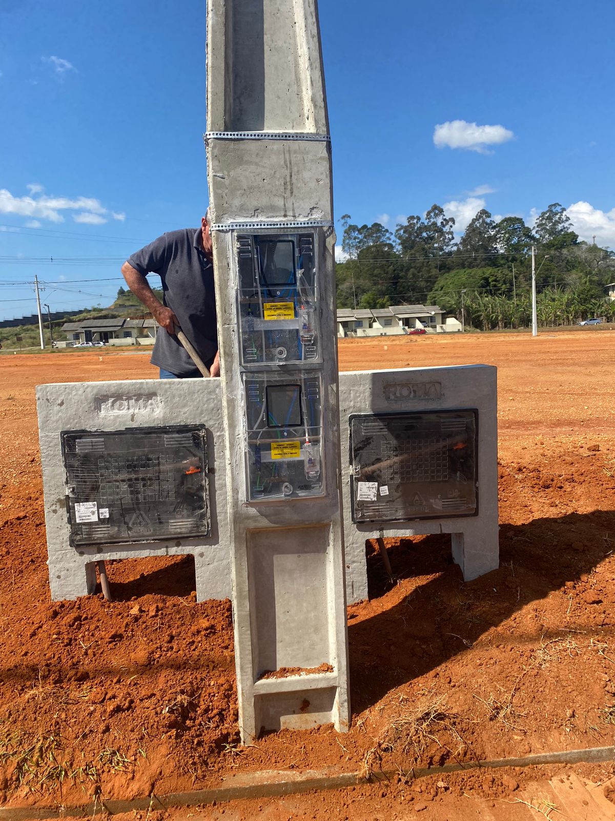 Poste Padrão Celesc Itapema – Poste Padrão Celesc